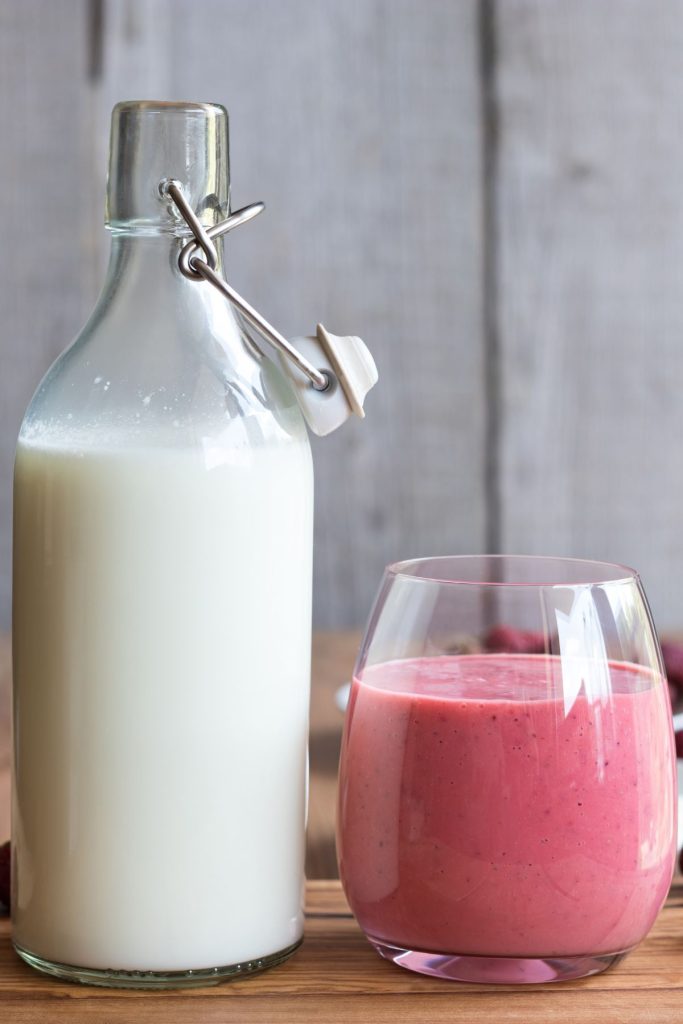 Can Dogs Eat Kefir? Discover The Benefits Of Kefir For Dogs | It's A Vizsla